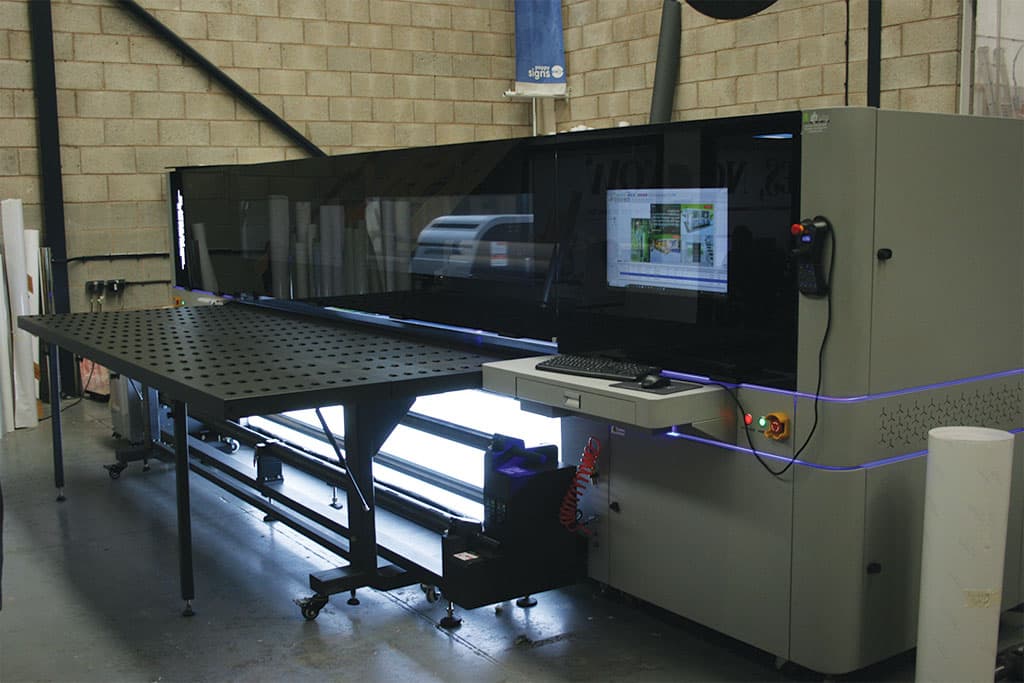 We've ordered another printer – Platinum Q3 3.2m Hybrid | Poppy Signs